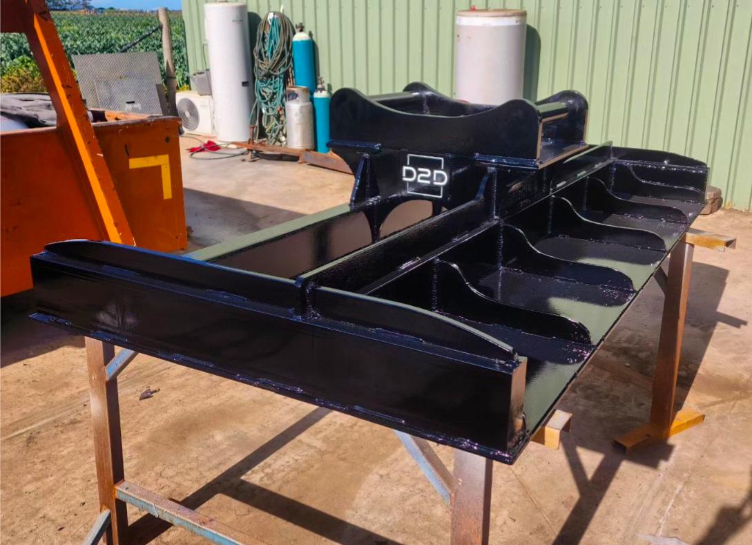 Grading Beam Attachment to suit 20-29t Excavator - Mackle