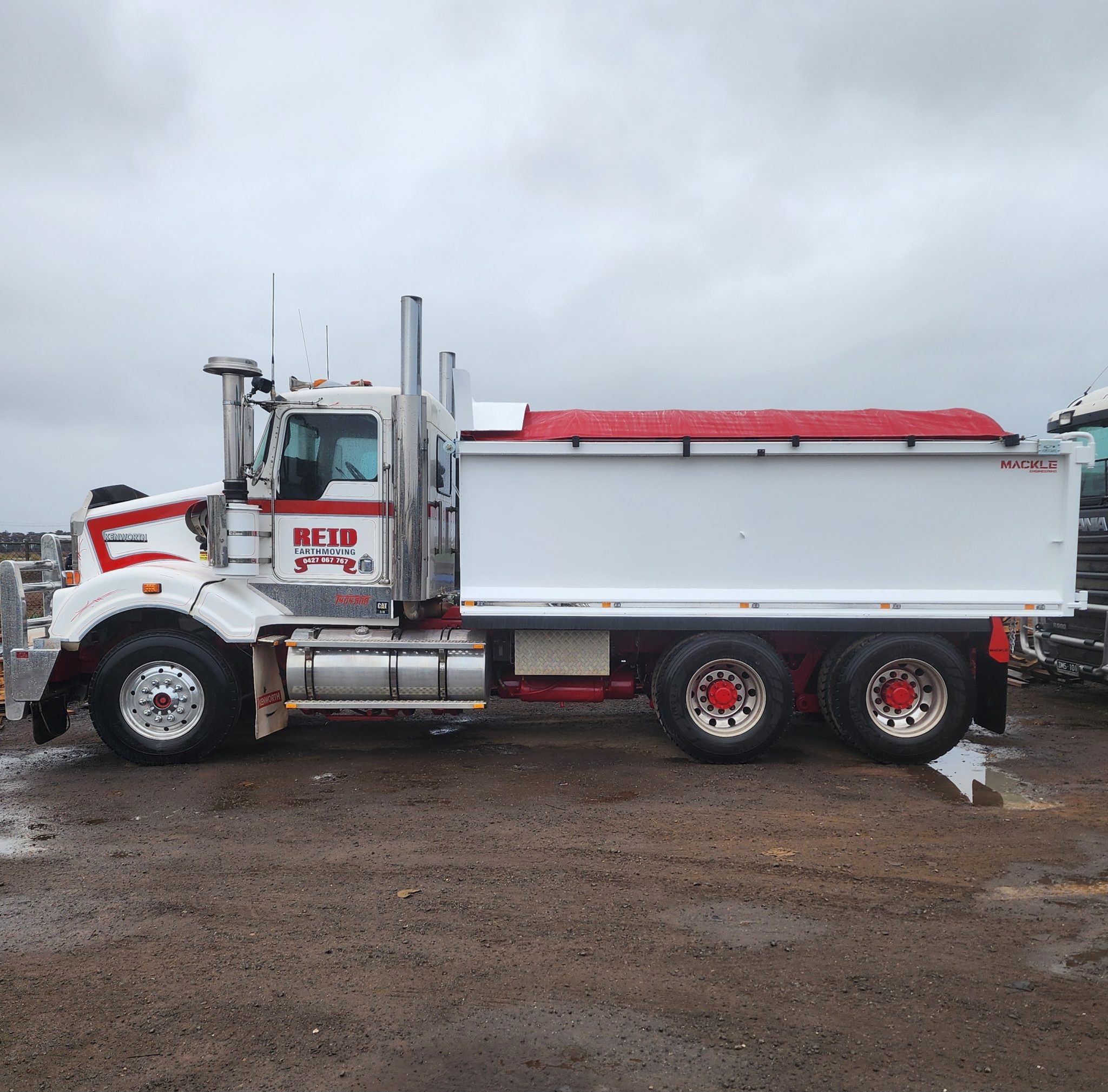 Truck Tarp and Curtain Solutions - Mackle